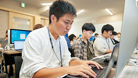 WEBエンジニアになるには？必要なこととは | 好きを仕事に みらいのトビラ